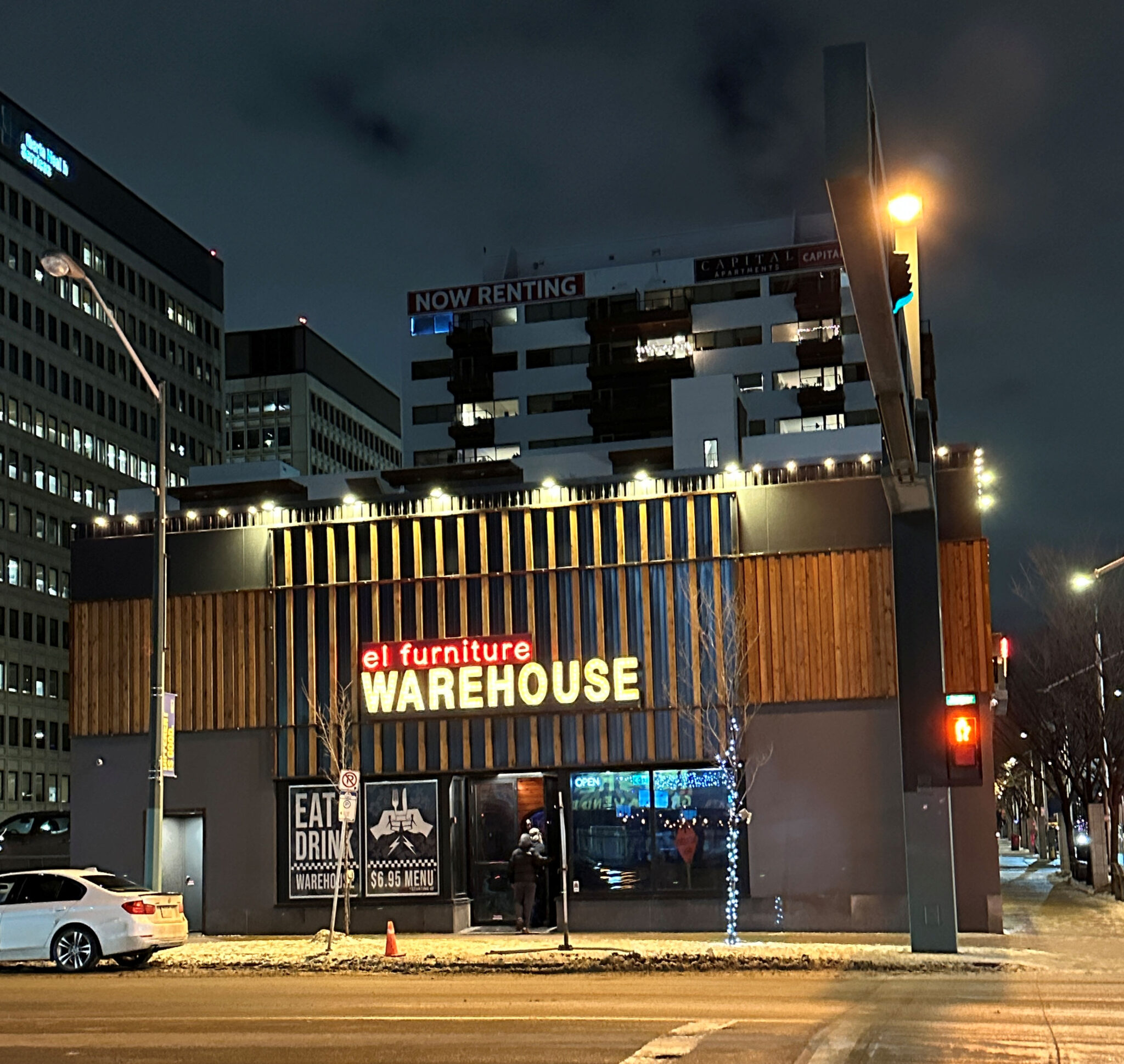 Review: Pub Food at El Furniture Warehouse | Edmonton Scene